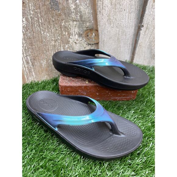 OOFOS | Shoes | Oofos Oolala Luxe Sandal Midnight Spectre Womens 6 | Poshmark